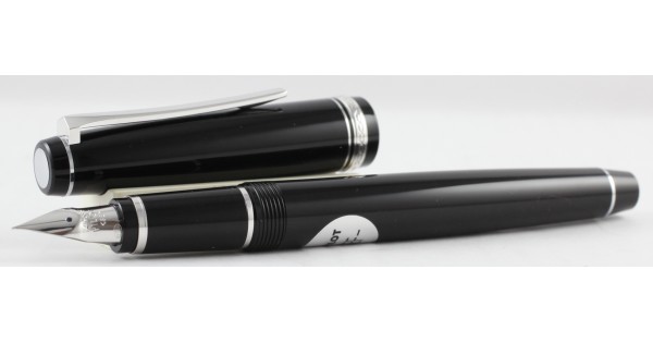 Pilot Falcon Black Resin Fountain Pen